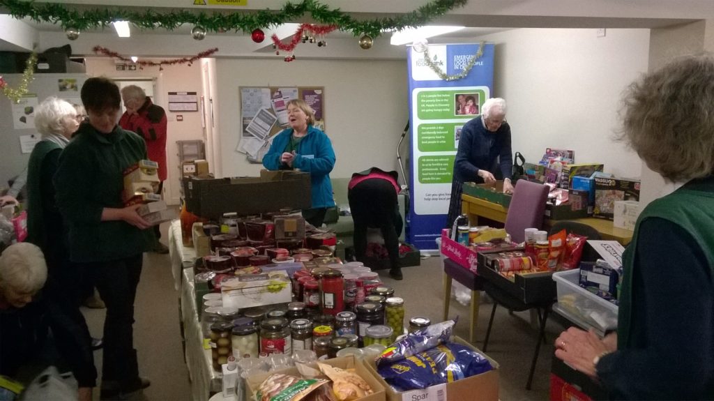 Foodbank fills 180 festive hampers for townspeople | Oswestry and ...